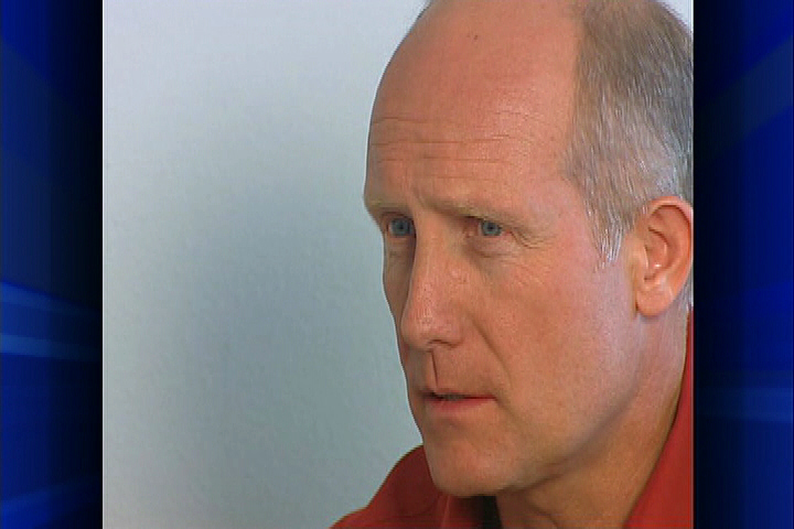 Aerobatic pilot and anti-drug activist Greg Poe dies at 57 | ktvb.com