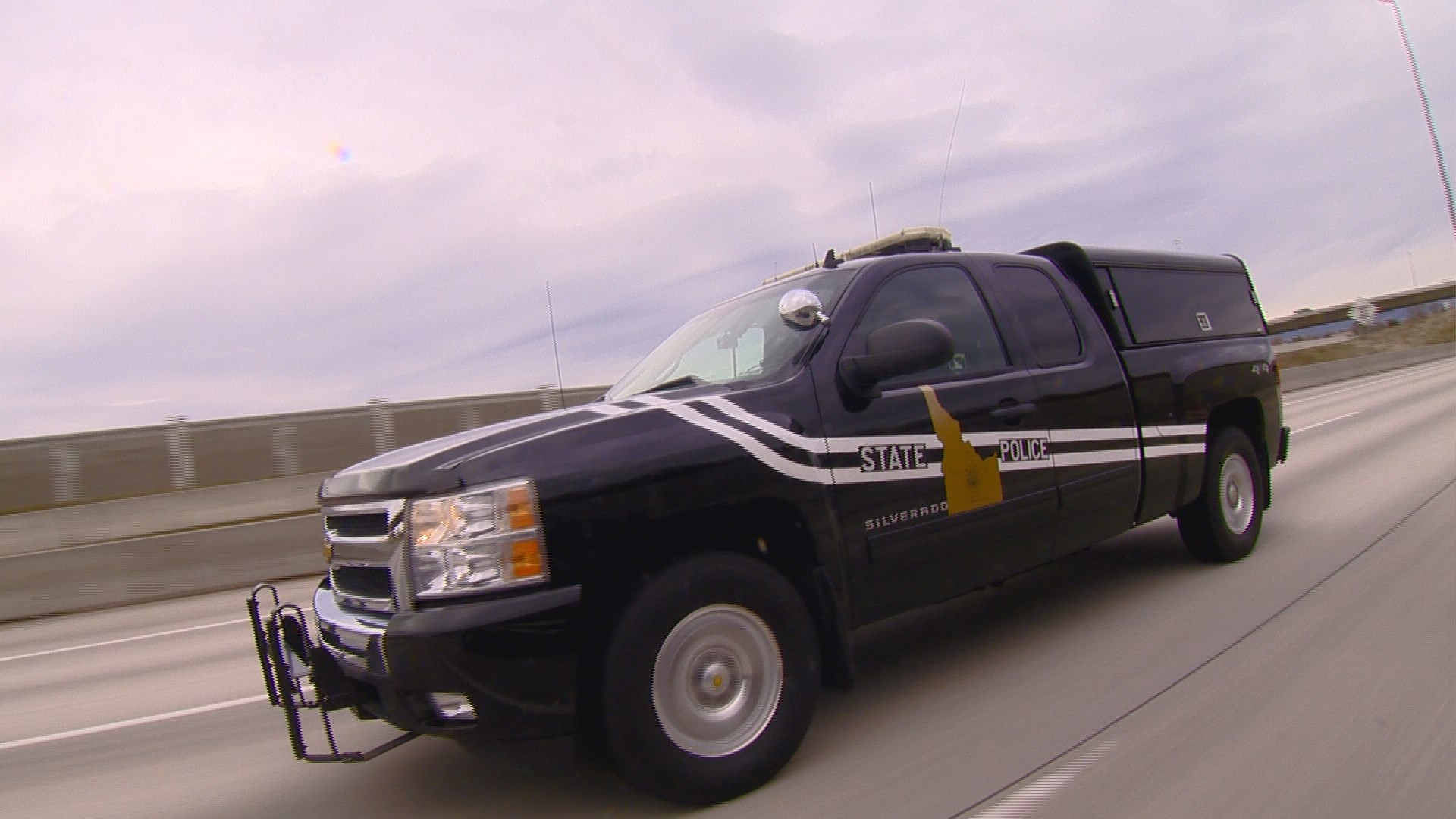 Child dies in head-on crash near Hollister | ktvb.com