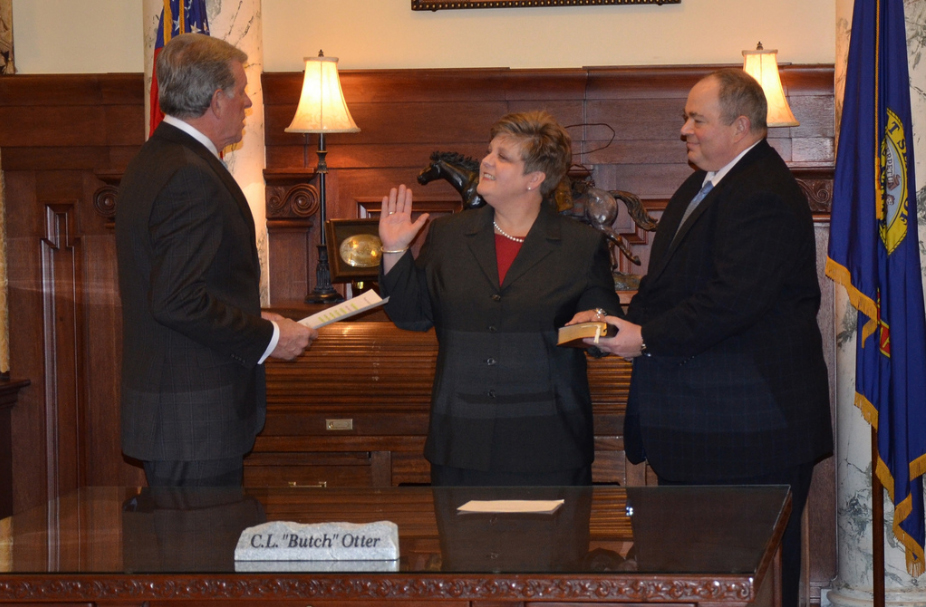 Brody sworn in to seat on Idaho Supreme Court | ktvb.com