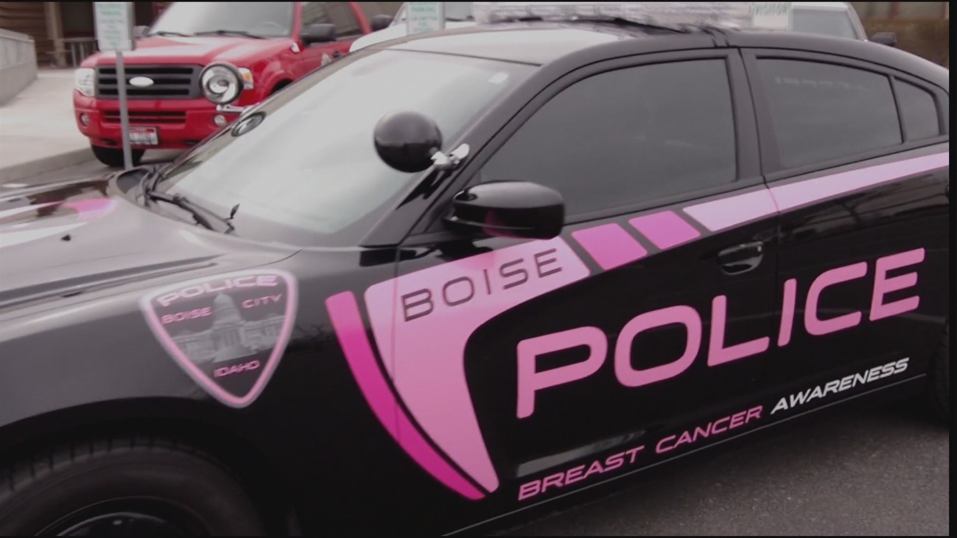 Boise Police raises awareness with pink patrol car | KTVB.COM