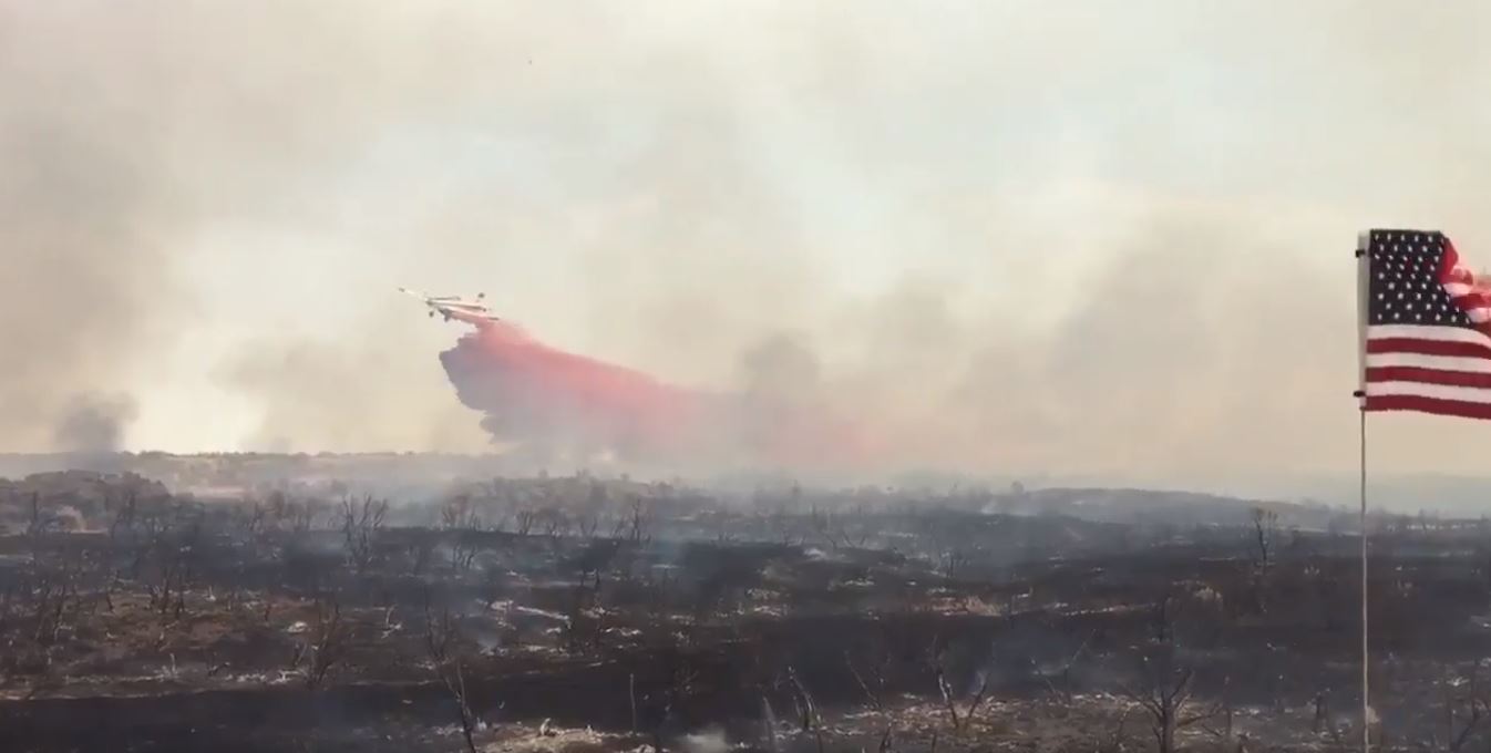 Crews make progress on fast-moving wildfire near Gooding | ktvb.com