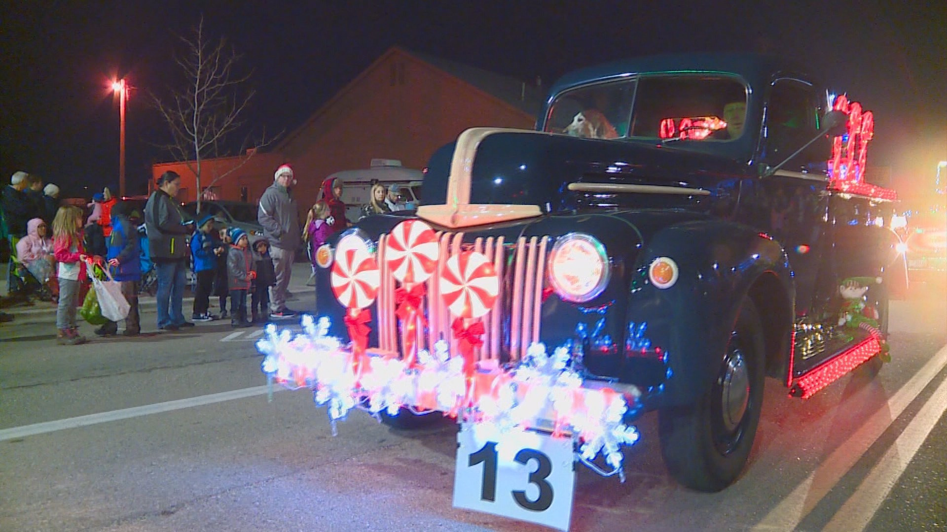PHOTOS: Meridian Winter Lights Parade | ktvb.com